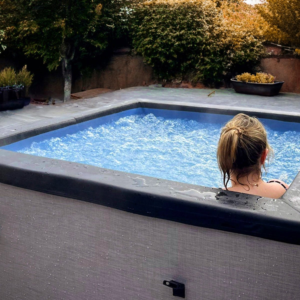 Wave 4 Person Hot Tubs | Hot Tub Shop